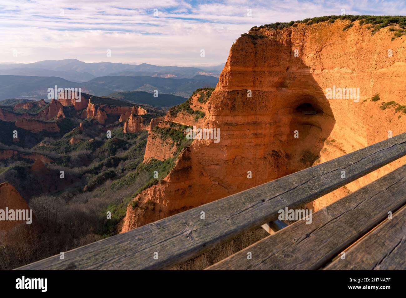 Roman gold mines hi-res stock photography and images - Alamy