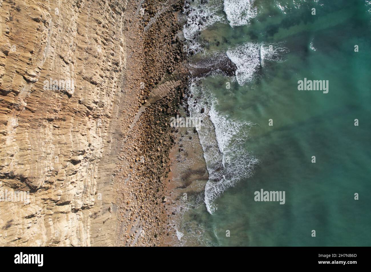 Beach and waves from top view. Turquoise water background. Summer ...