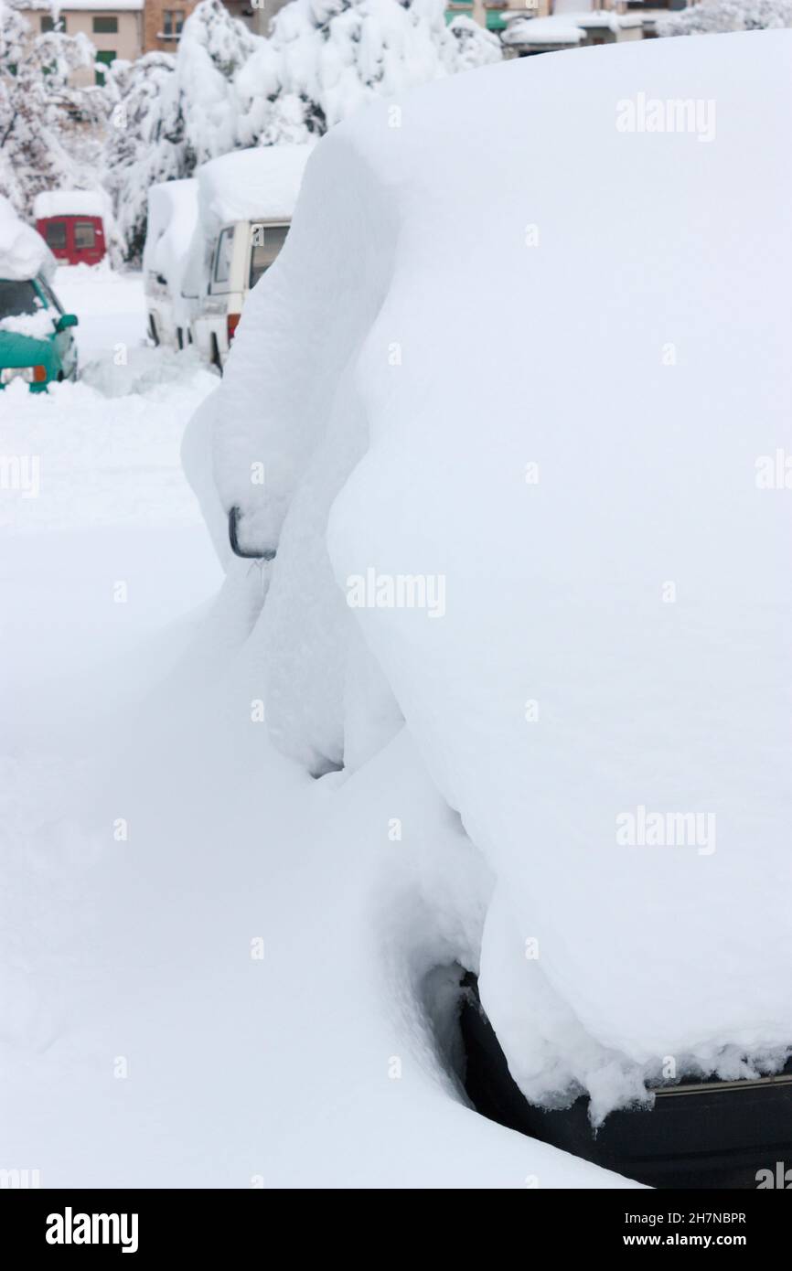 Cold and storm hi-res stock photography and images - Alamy