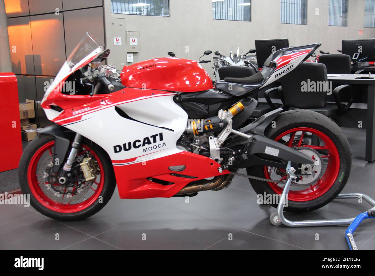 Red ducati motorcycle hi-res stock photography and images - Alamy
