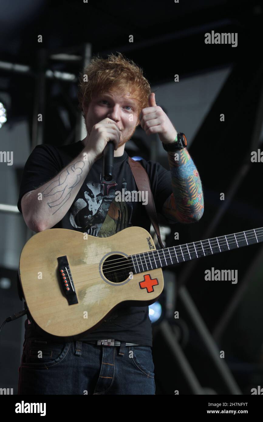 Ed Sheeran in Sydney Stock Photo - Alamy