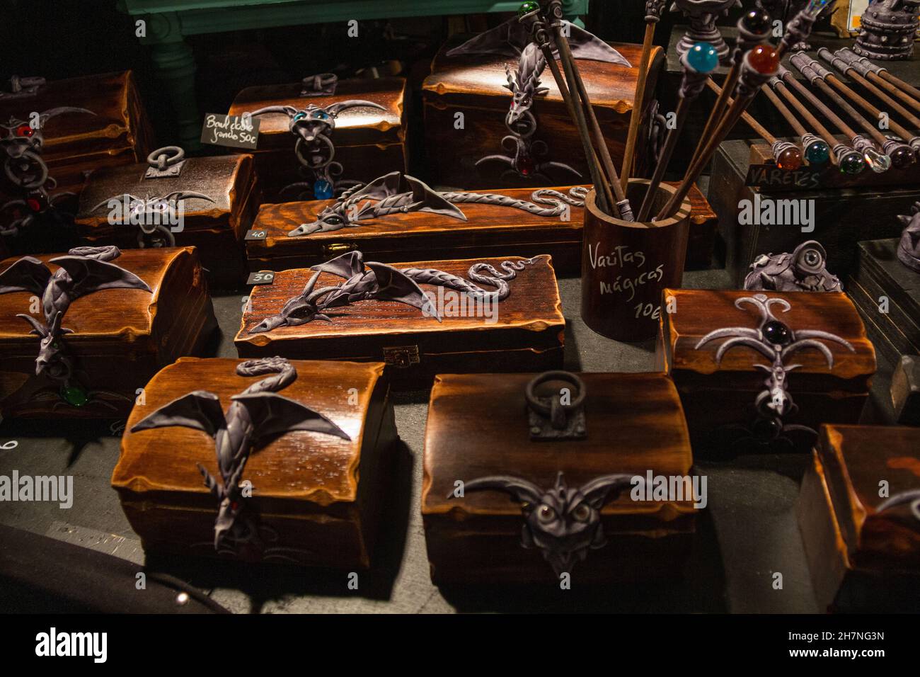 Handicraft exhibition hi-res stock photography and images - Alamy