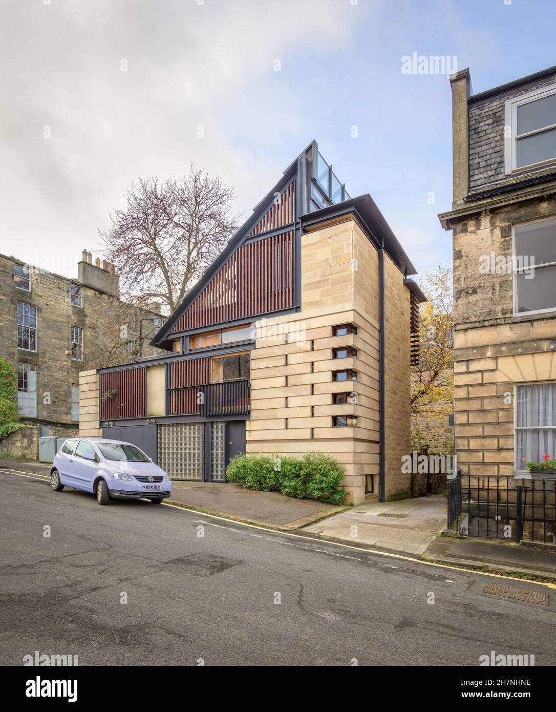 Edinburgh, Scotland, UK - House in the New Town by Richard Murphy ...