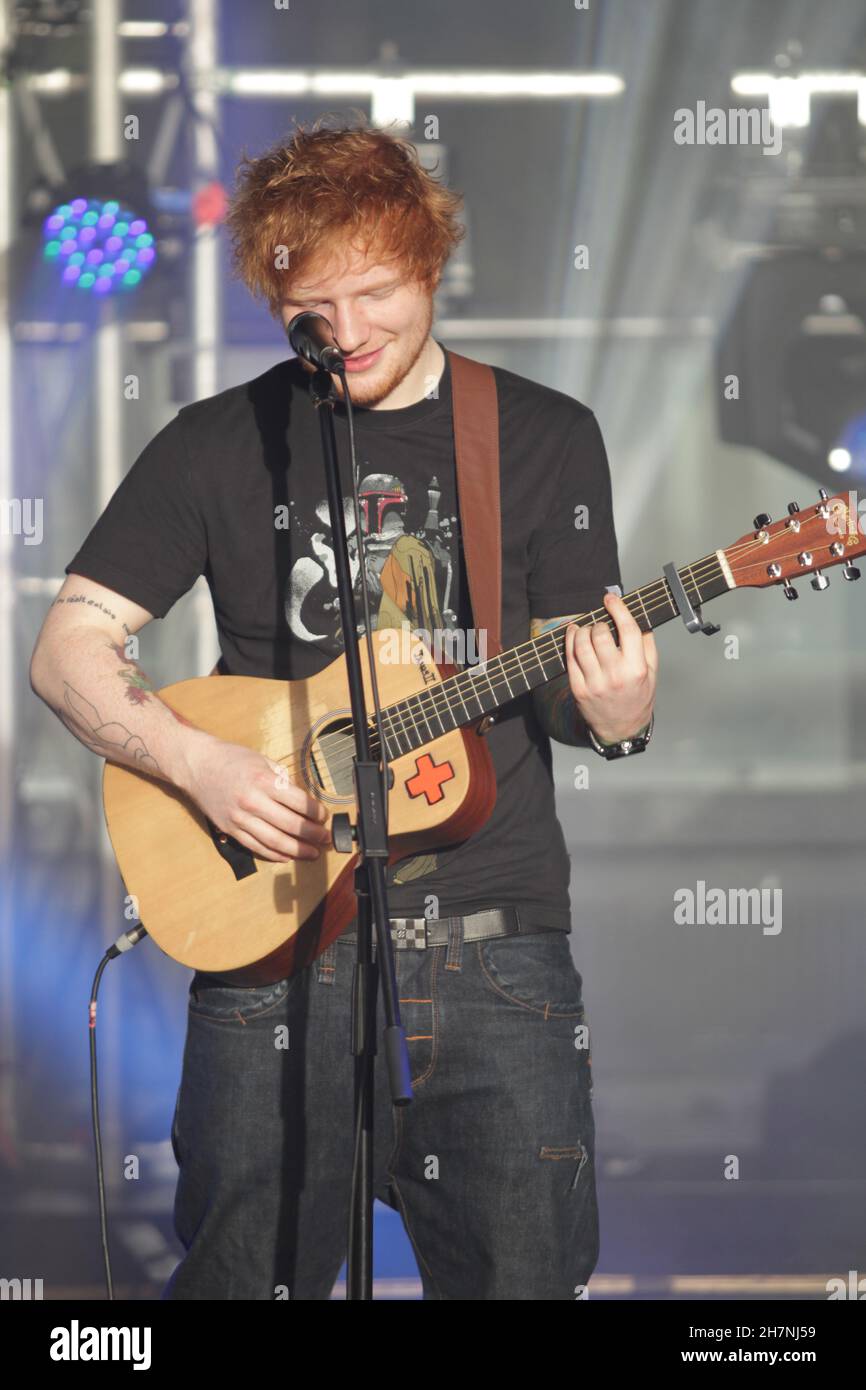 Ed Sheeran in Sydney Stock Photo - Alamy