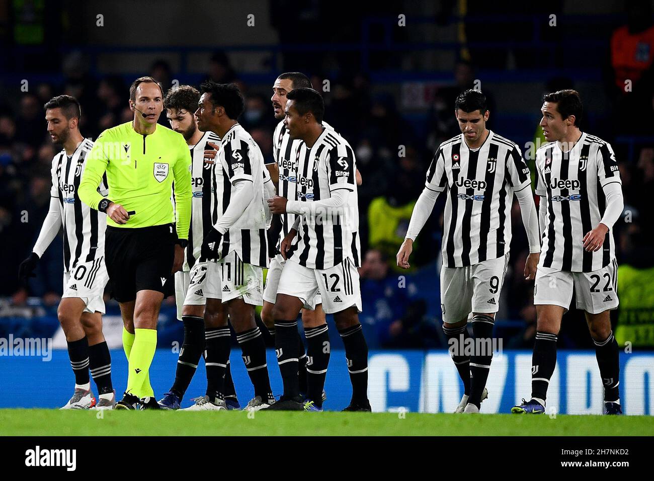 Referee srdan jovanovic hi-res stock photography and images - Alamy