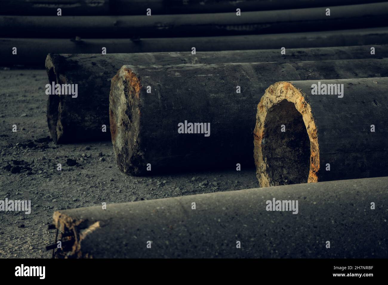 Damaged Support Beams High Resolution Stock Photography and Images - Alamy