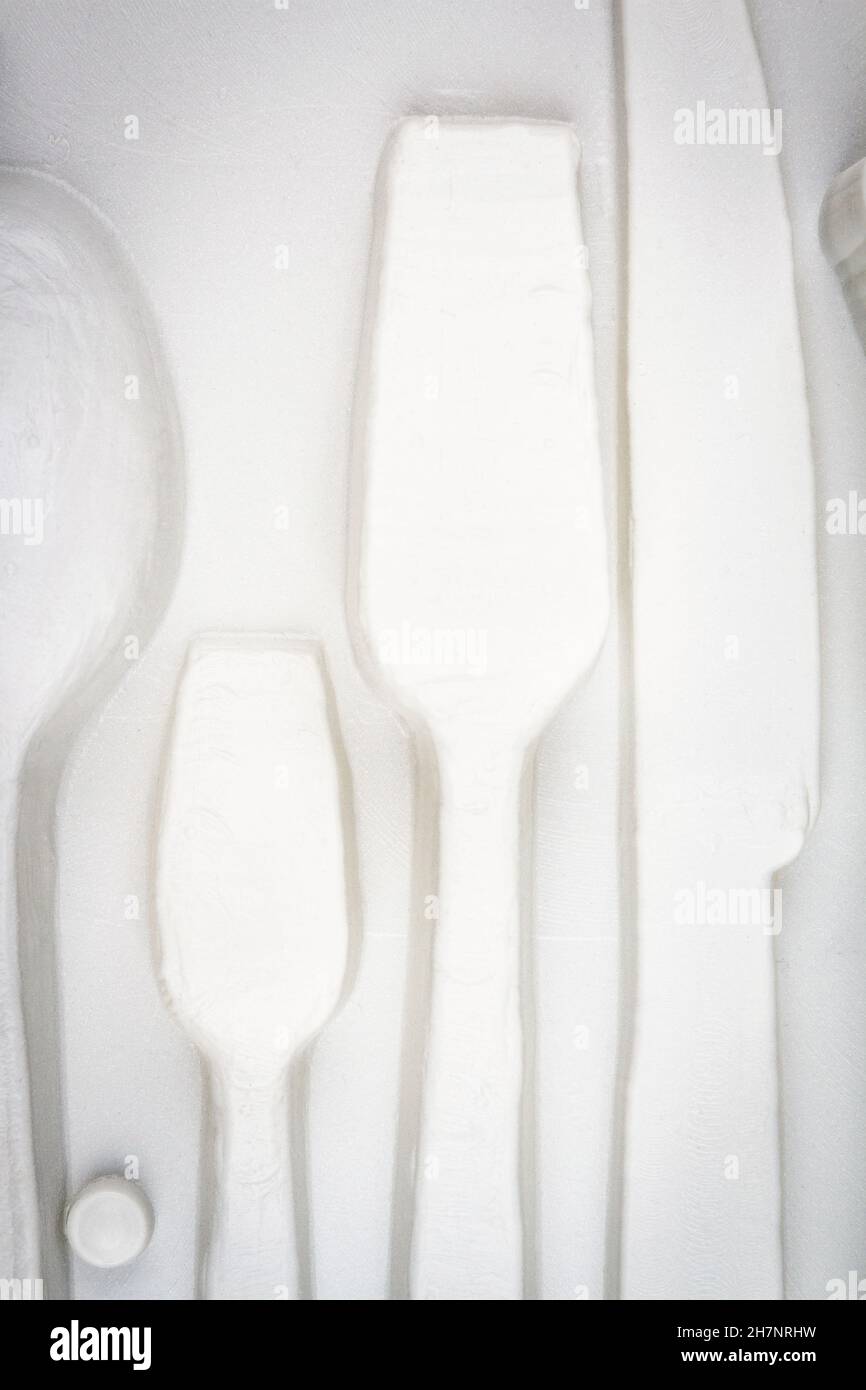 Close up of white empty paper cutlery box Stock Photo - Alamy