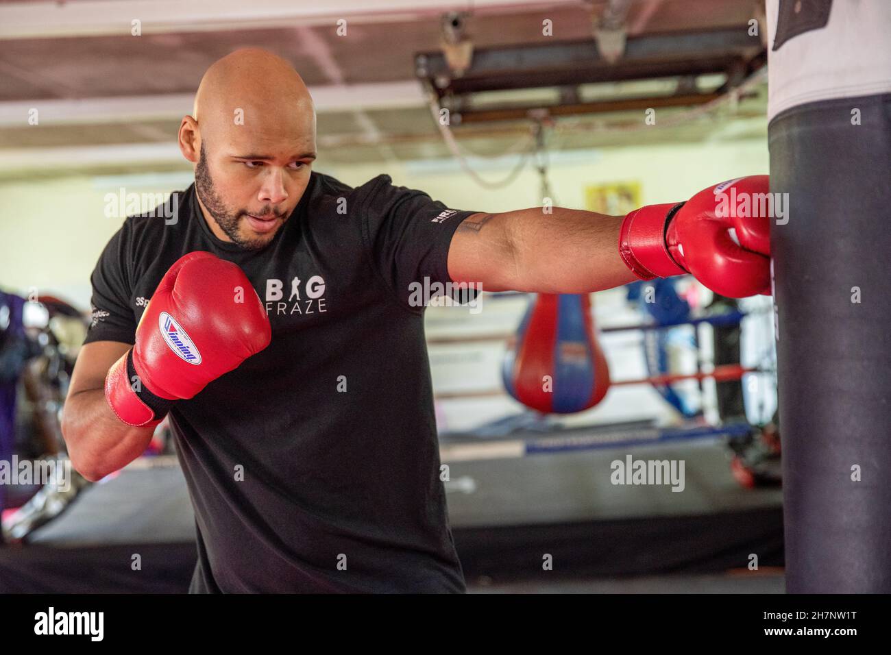 Super heavywieght hi-res stock photography and images - Alamy