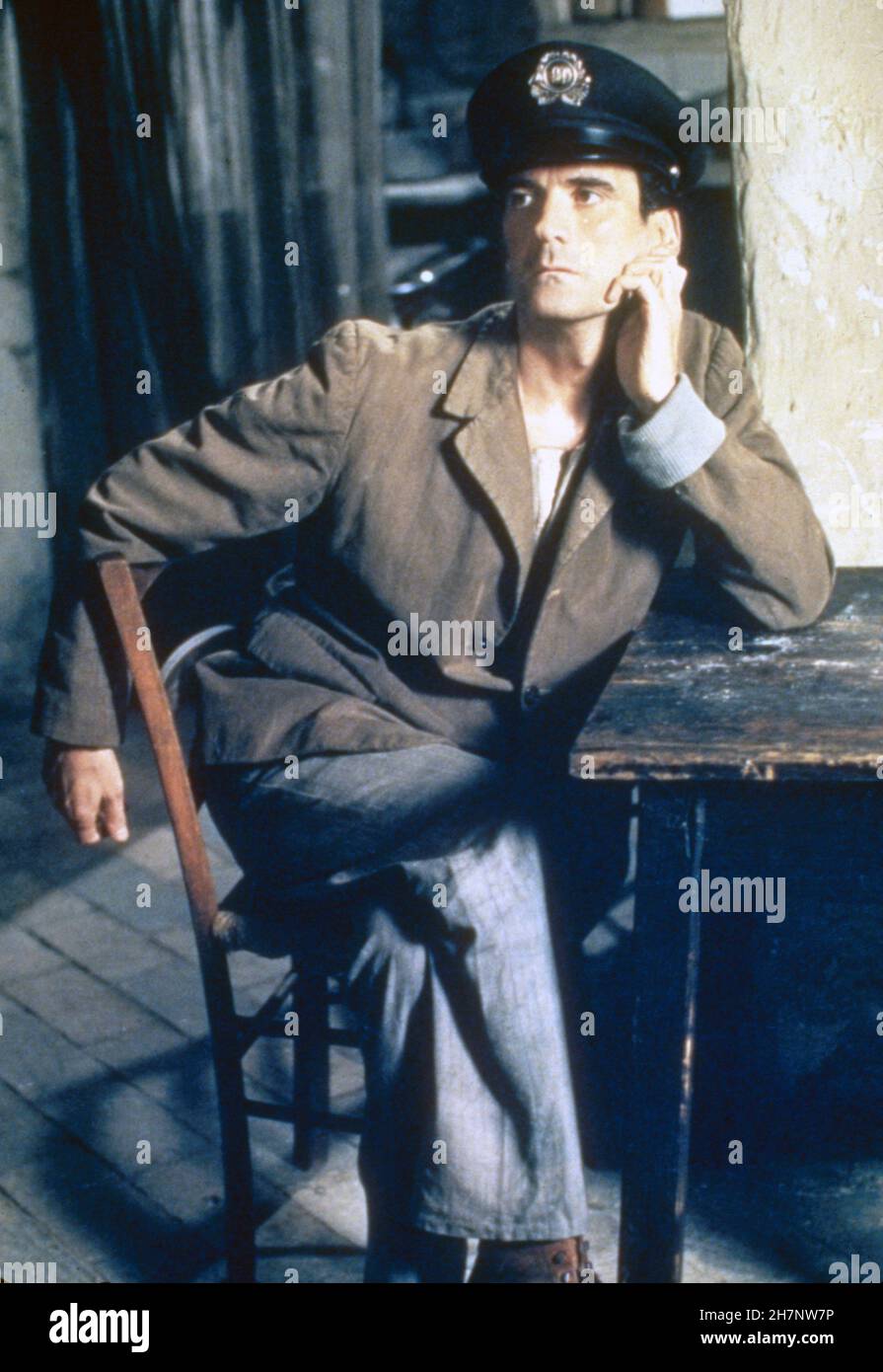 Il Postino The Postman Year : 1994 Italy Director : Michael Radford ...