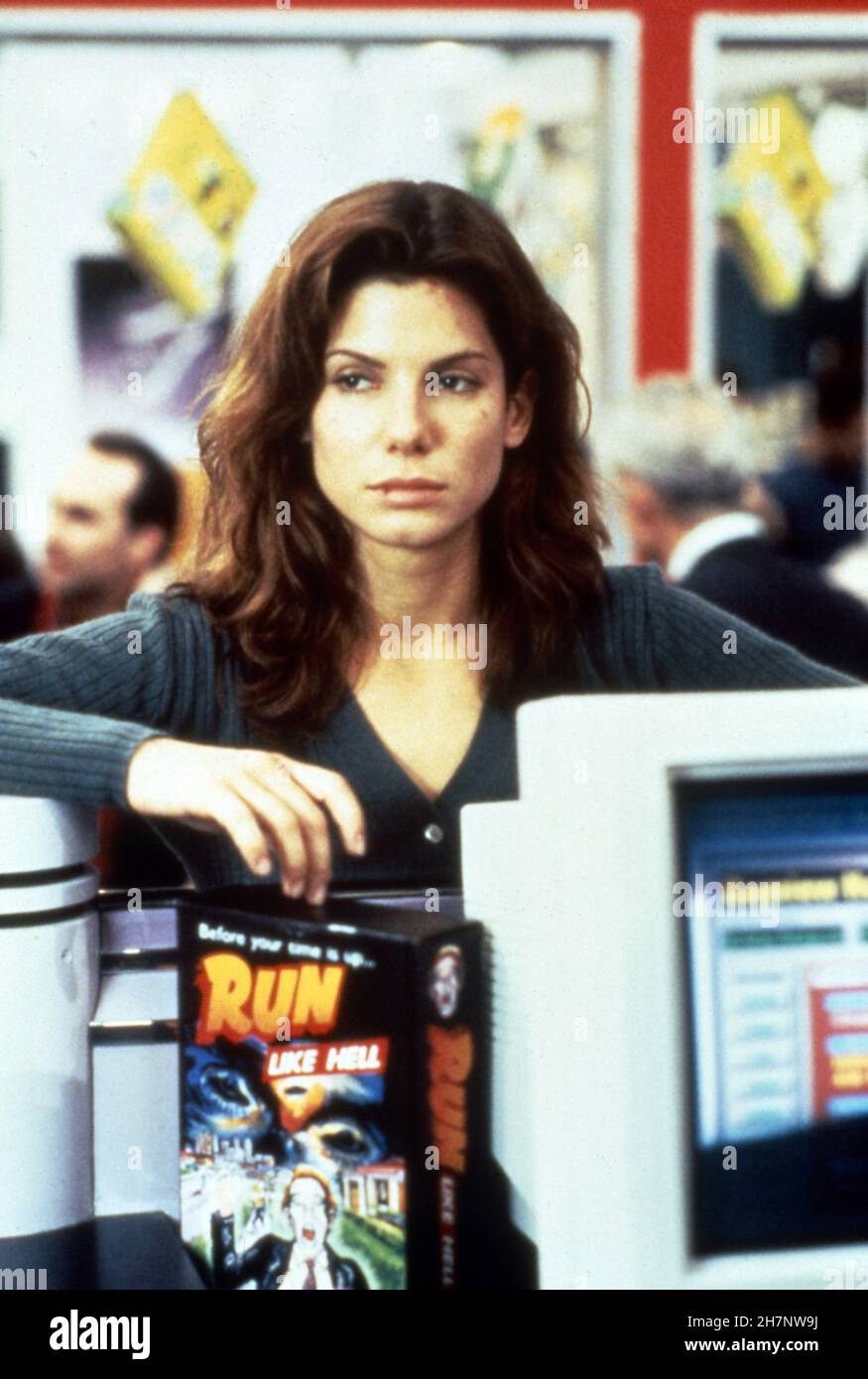 The Net Year: 1995 USA Director: Irwin Winkler Sandra Bullock Stock ...