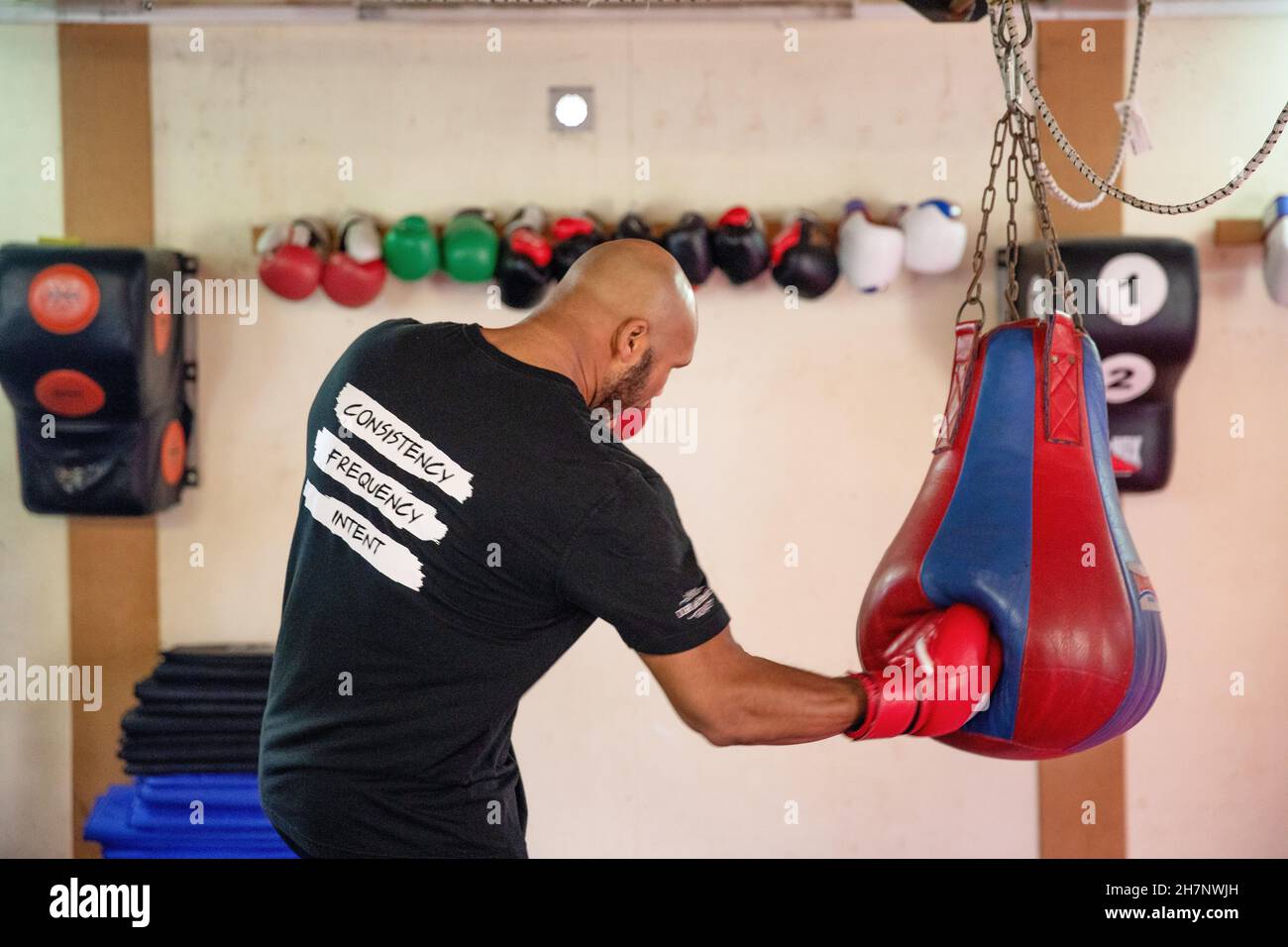 Super heavywieght hi-res stock photography and images - Alamy