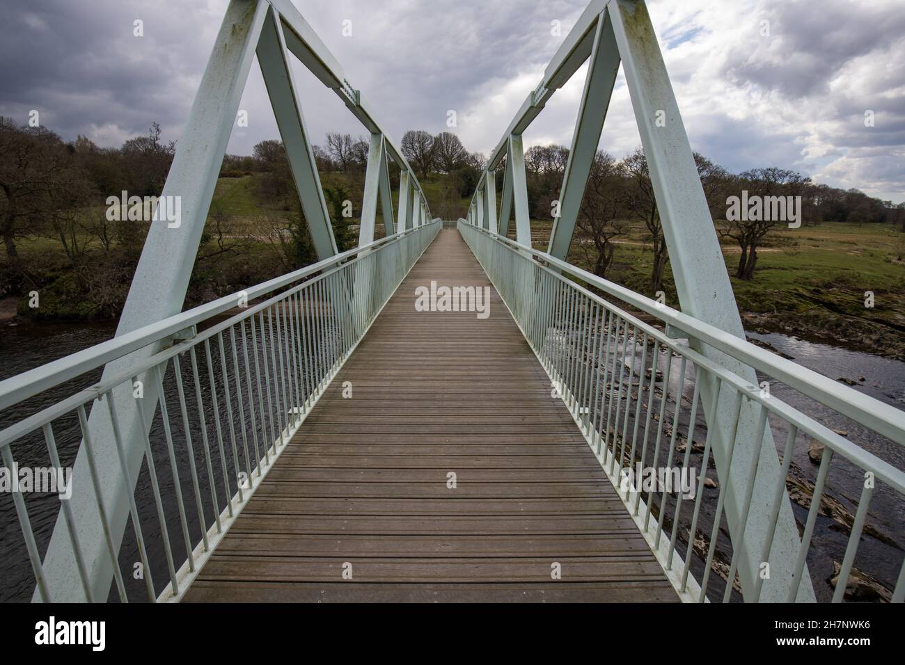Dinkley footbridge crossing the river ribble near hurst green ...