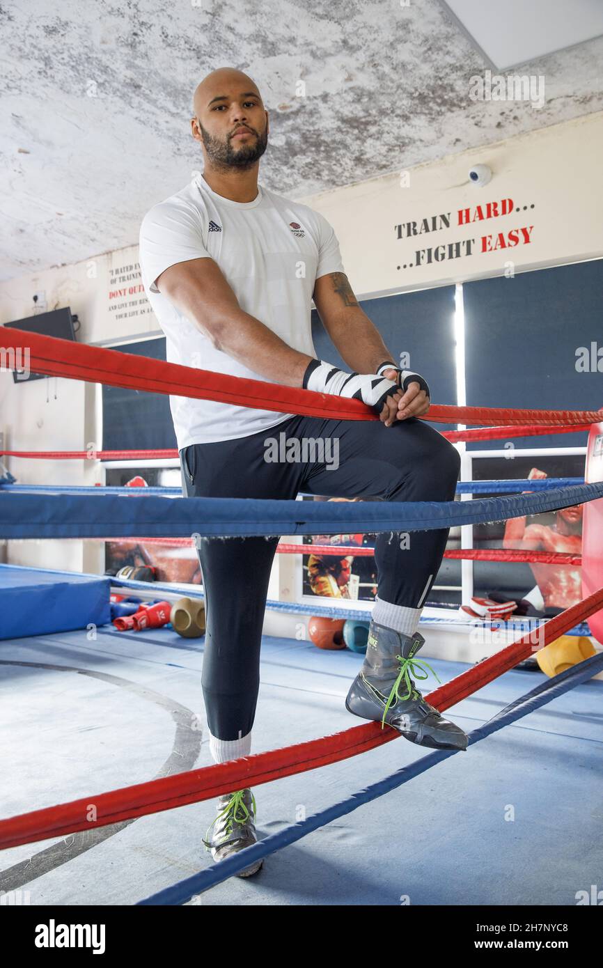 11/03/21, England. British super heavyweight boxer Frazer Clarke at the ...