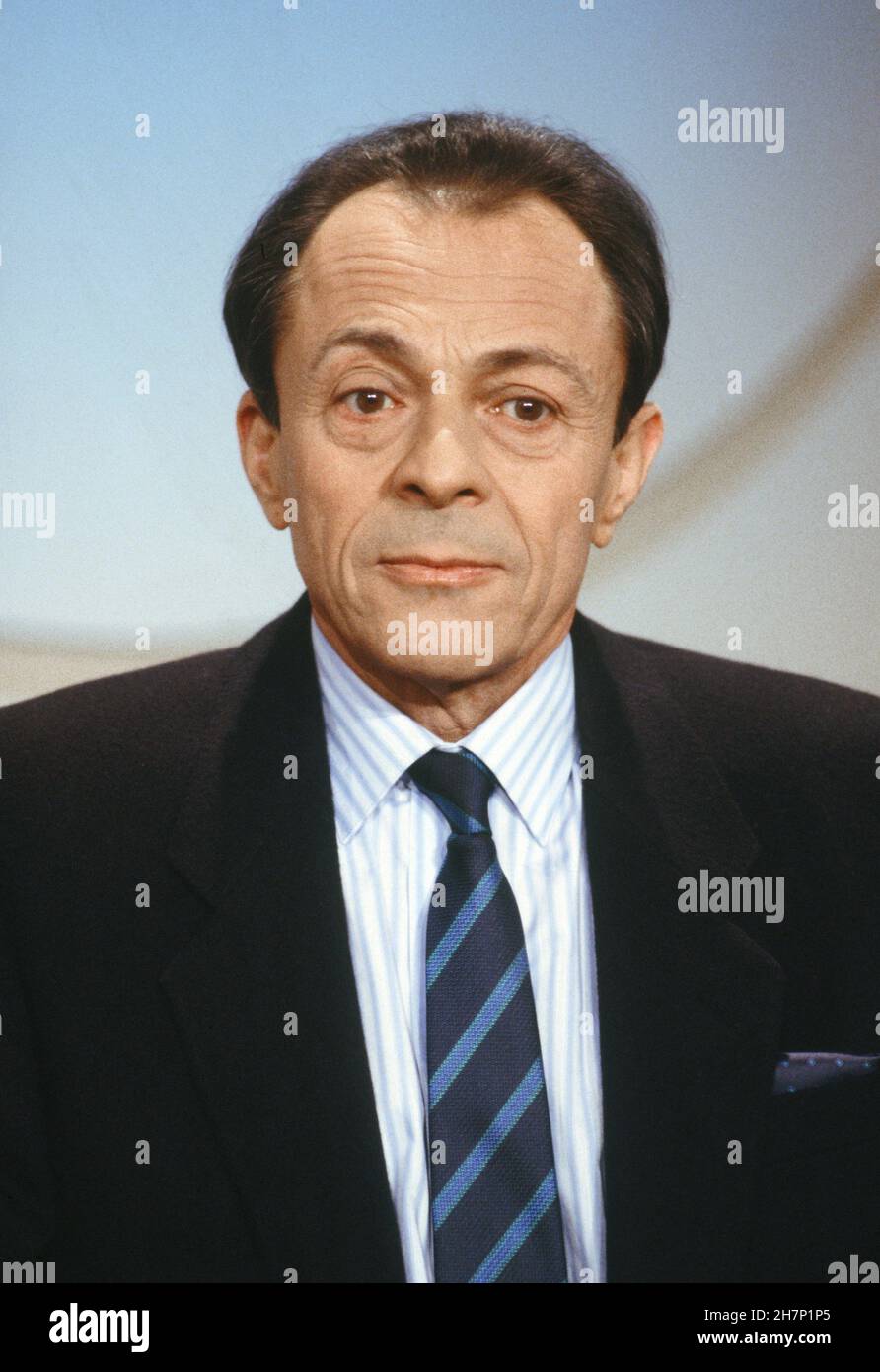 Michel Rocard attending the political TV show "L'heure de vérité" on ...
