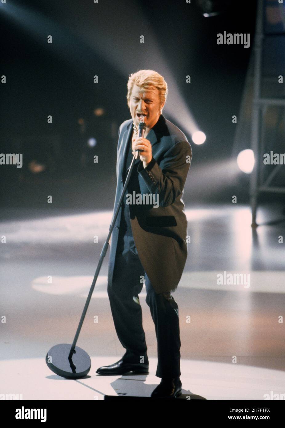 Patrick Sébastien on stage at the Paris Olympia on December 17, 1997 ...