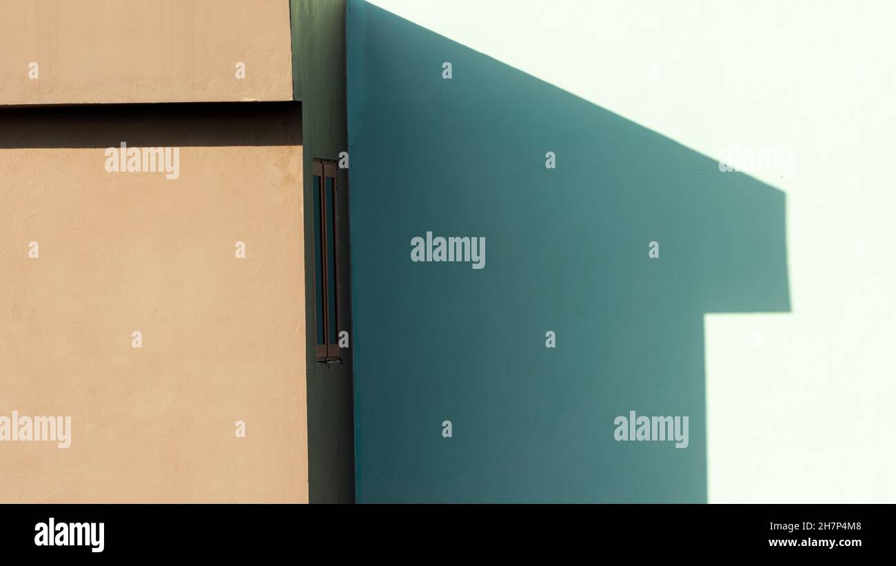 A House shot from the front Stock Photo - Alamy