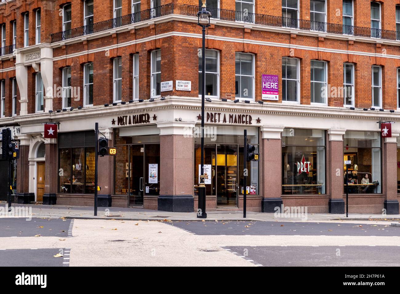 Victoria London England UK, November 21 2021, High Street Branch Of ...