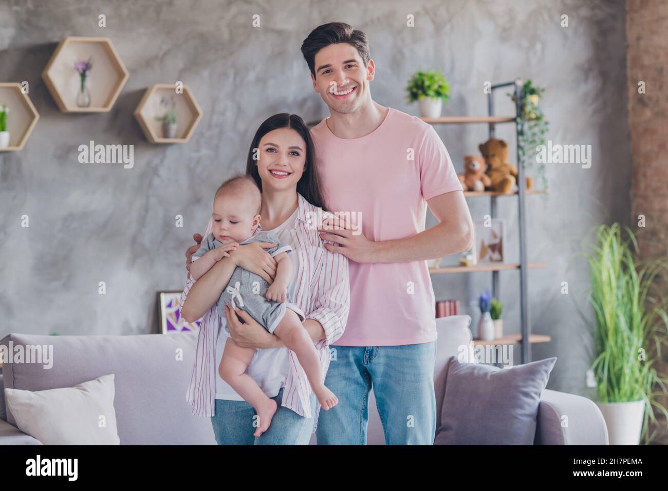 Nurse comfort parents hi-res stock photography and images - Alamy