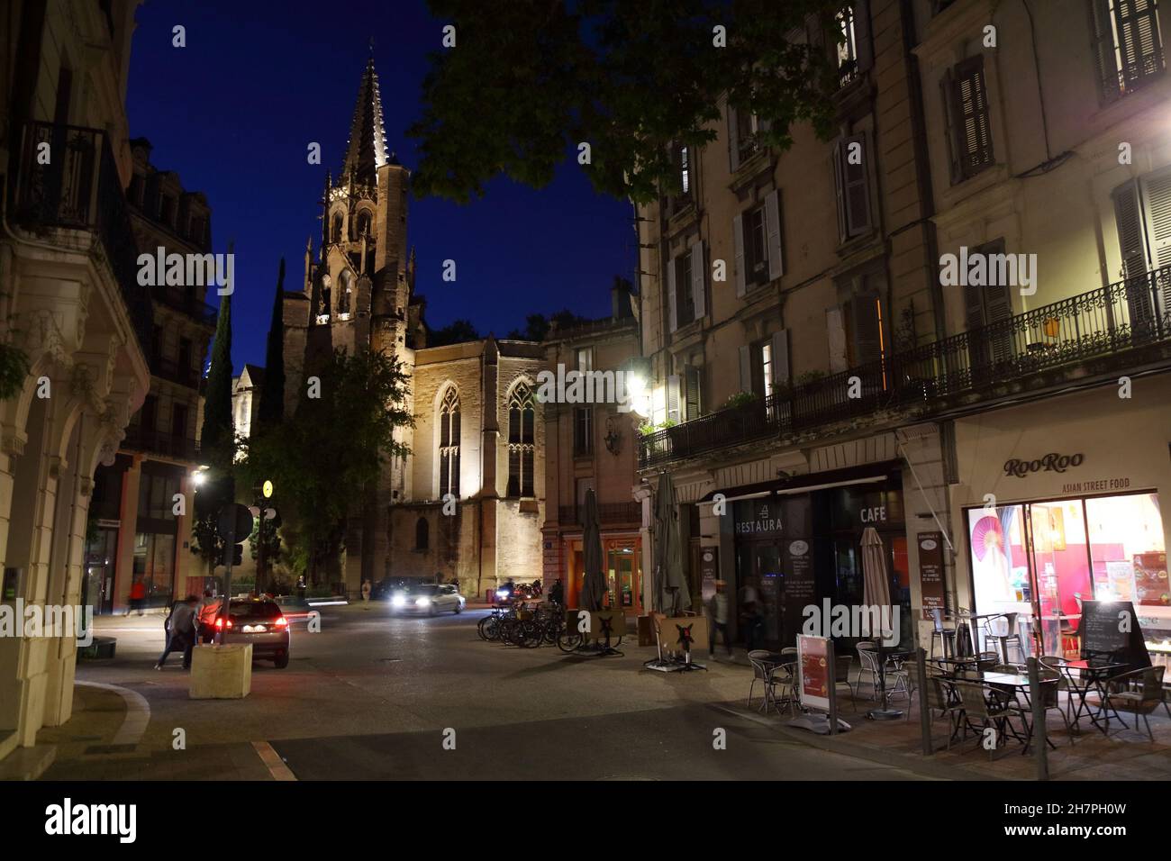 AVIGNON, FRANCE - SEPTEMBER 30, 2021: Night street view in downtown ...