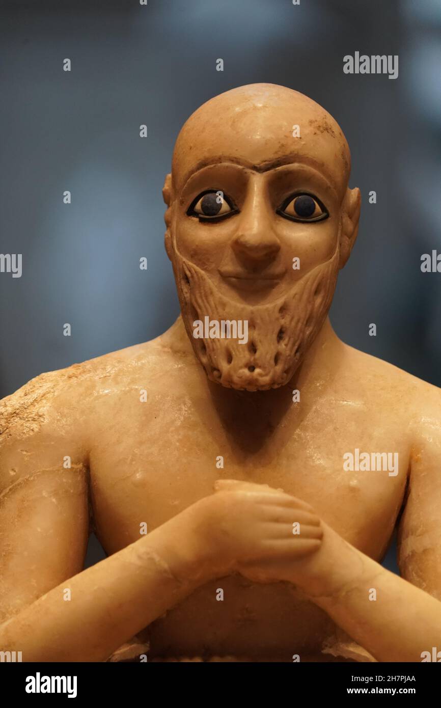 Alabaster Statue of Ebih-Il a 25th-century BC superintendent of the ...