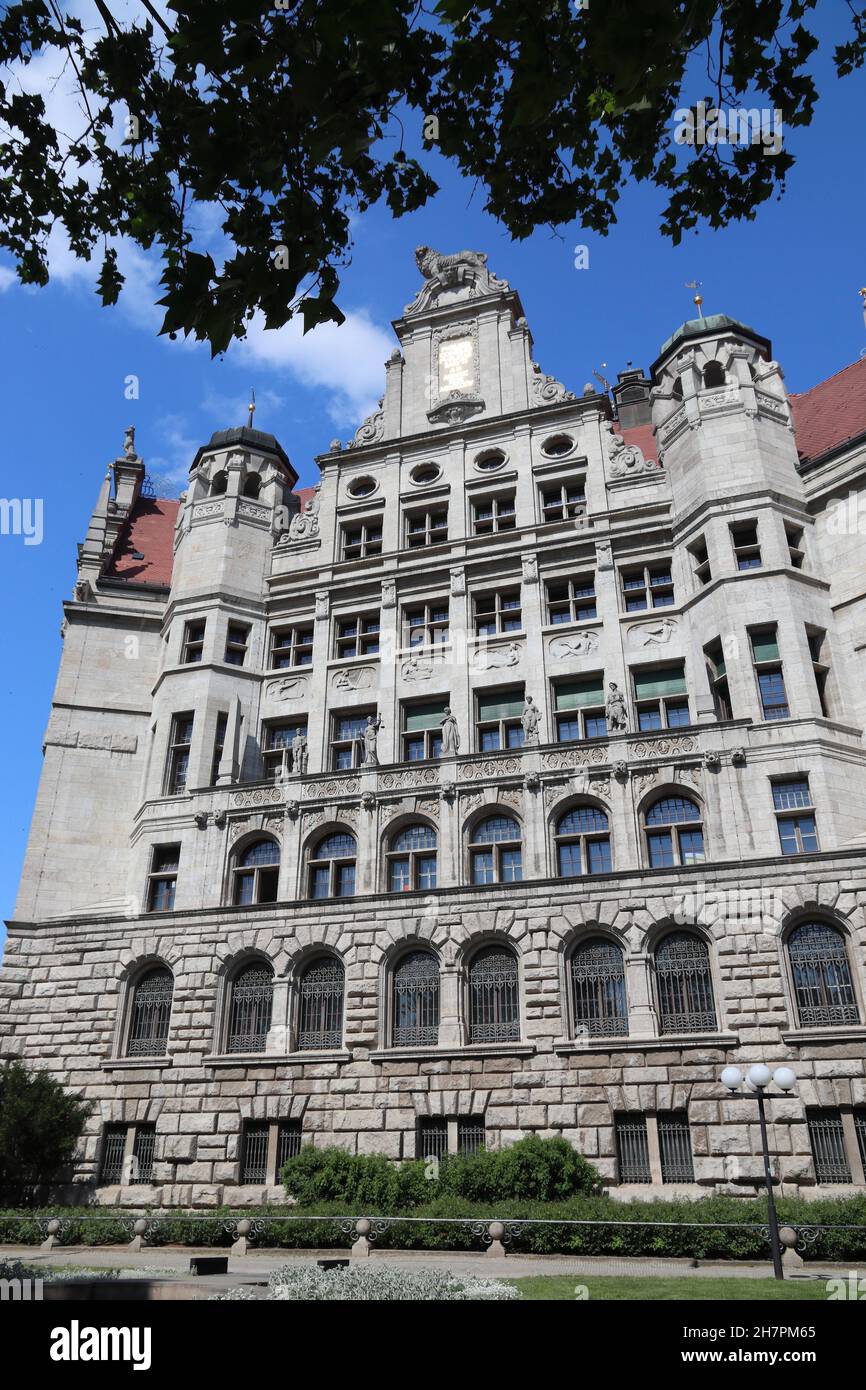 Leipzig City Hall. Architecture in Germany. New City Hall (Neues ...