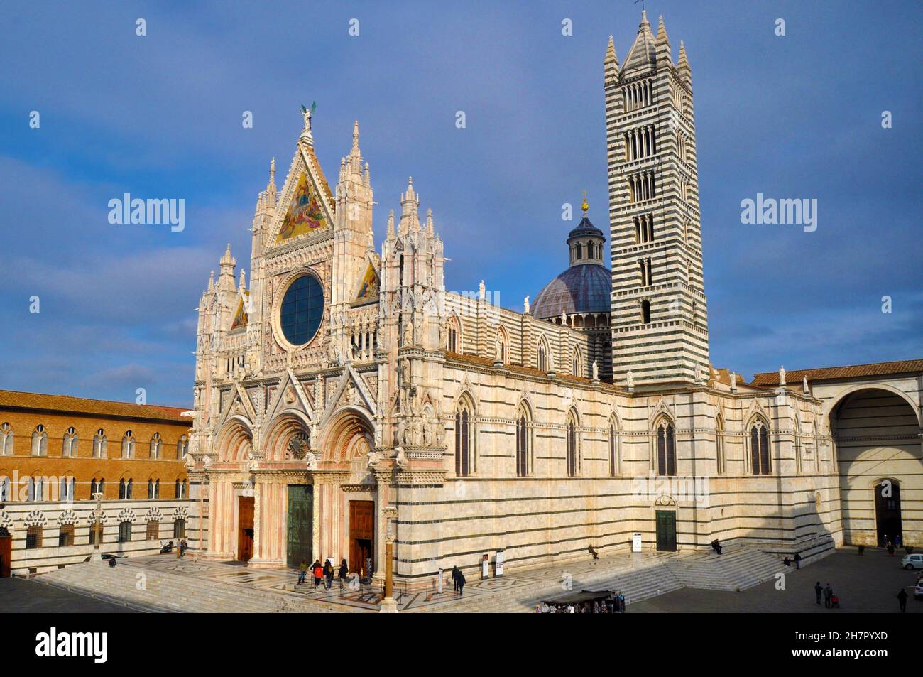 Siena - Tuscany - Italy - Cathedral, built between 1220 and 1370 Stock ...