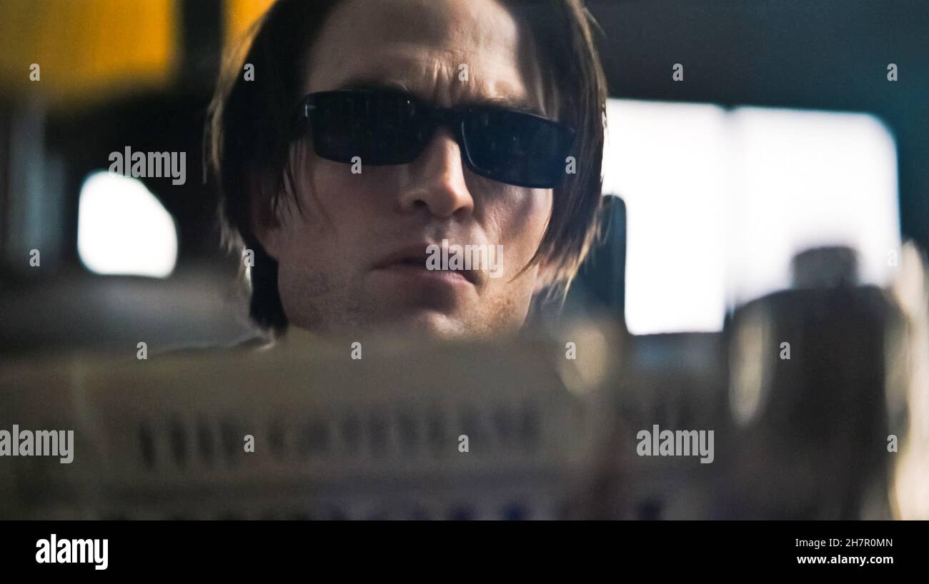 USA. Robert Pattinson in a scene from the (C)Warner Bros new movie: The ...