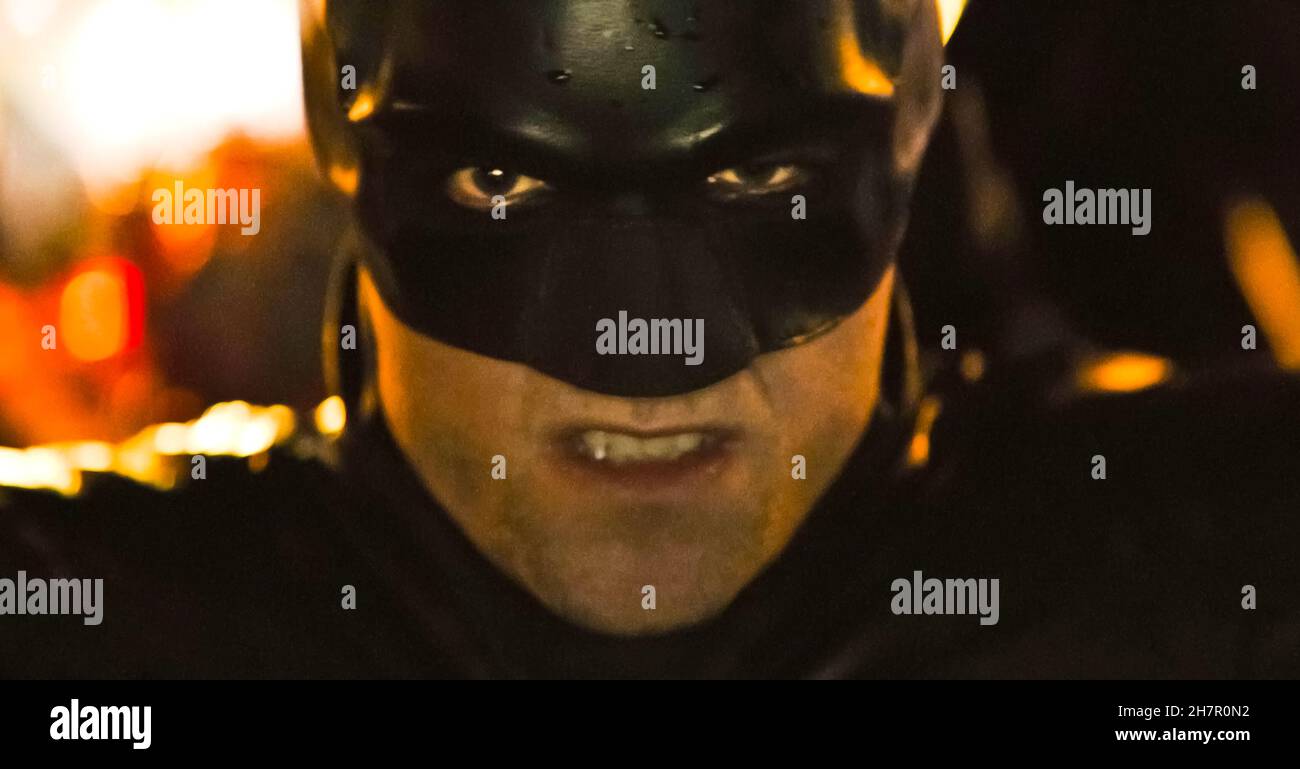 USA. Robert Pattinson in a scene from the (C)Warner Bros new movie: The ...