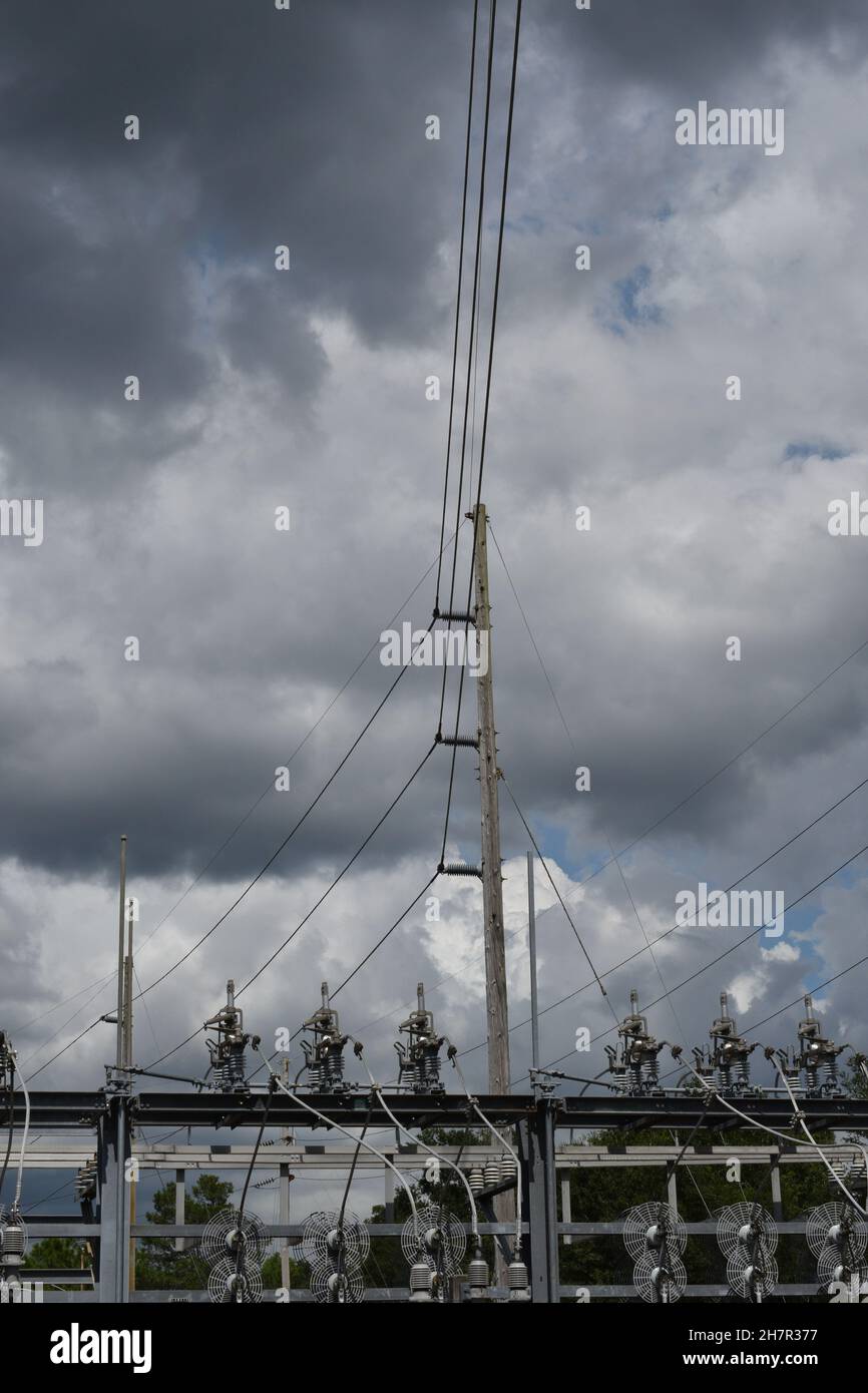 Massive tall high voltage hi-res stock photography and images - Alamy