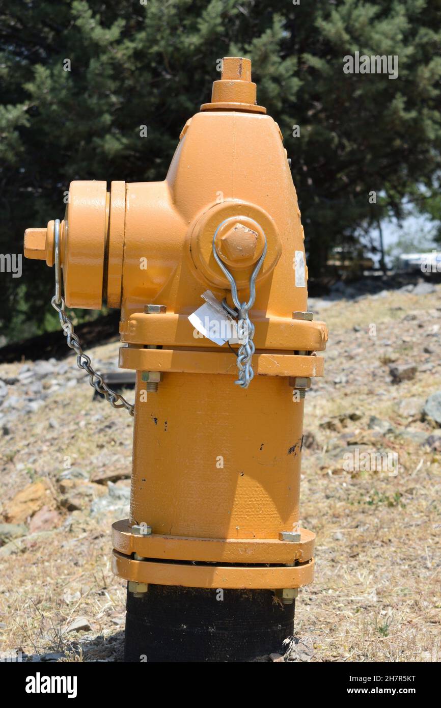 Outdoor faucet side view hi-res stock photography and images - Alamy