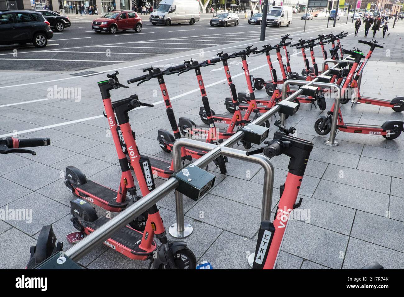E-scooters,scooter,Electric scooters,pink,red,scooters,owned,by,Voie ...