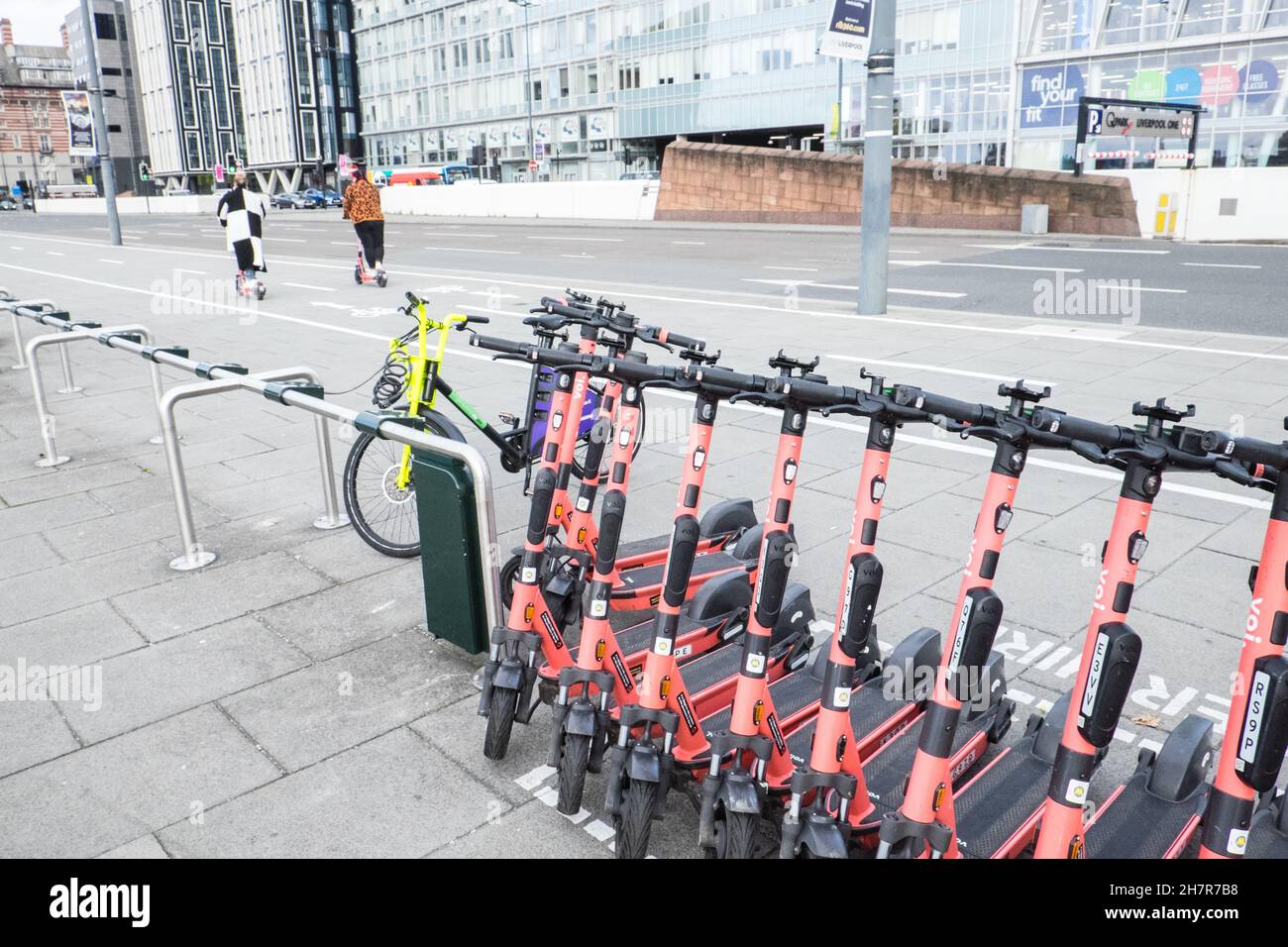 E-scooters,scooter,Electric scooters,pink,red,scooters,owned,by,Voie ...