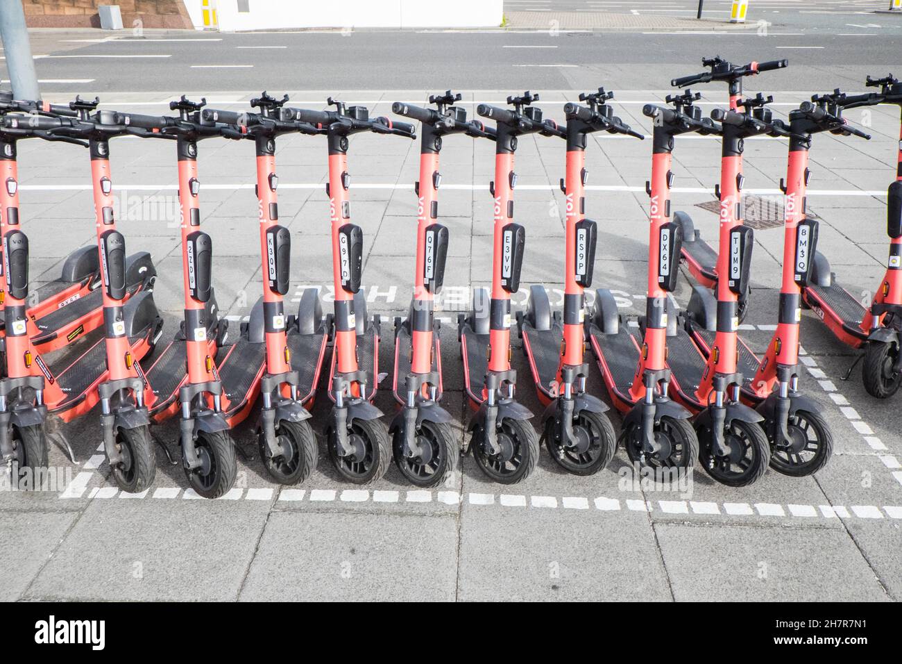 E-scooters,scooter,Electric scooters,pink,red,scooters,owned,by,Voie ...