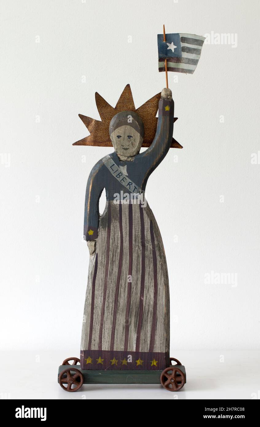 Vintage Folk Art Statue of Liberty Figure Stock Photo - Alamy