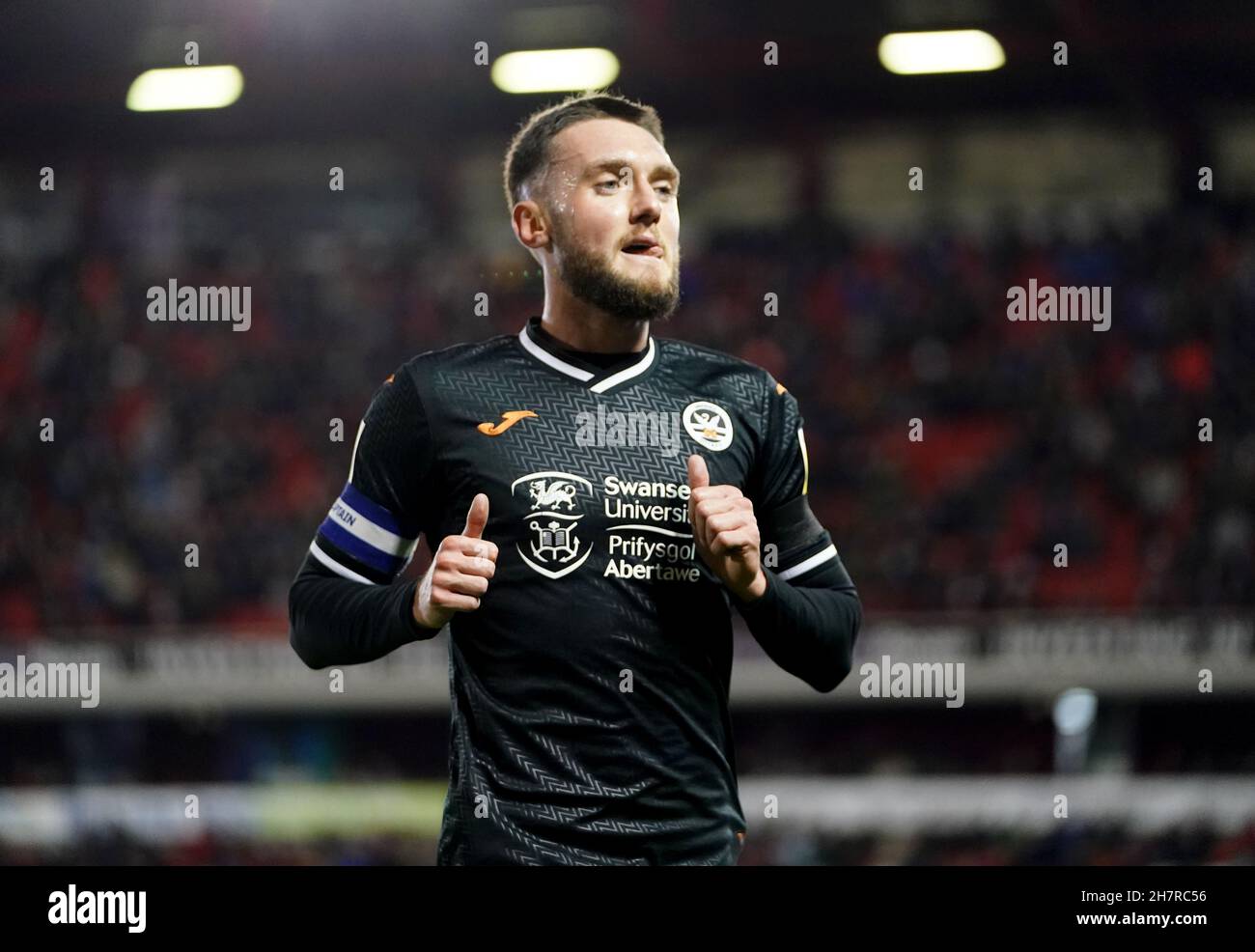 Matt grimes barnsley hi-res stock photography and images - Alamy