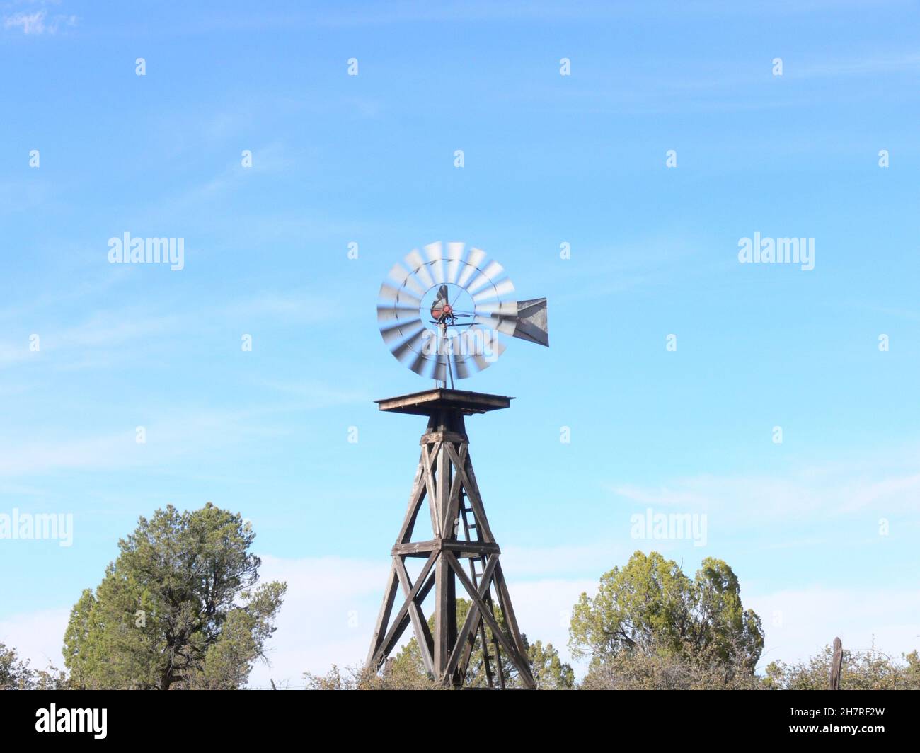 Old west windmill hi-res stock photography and images - Alamy