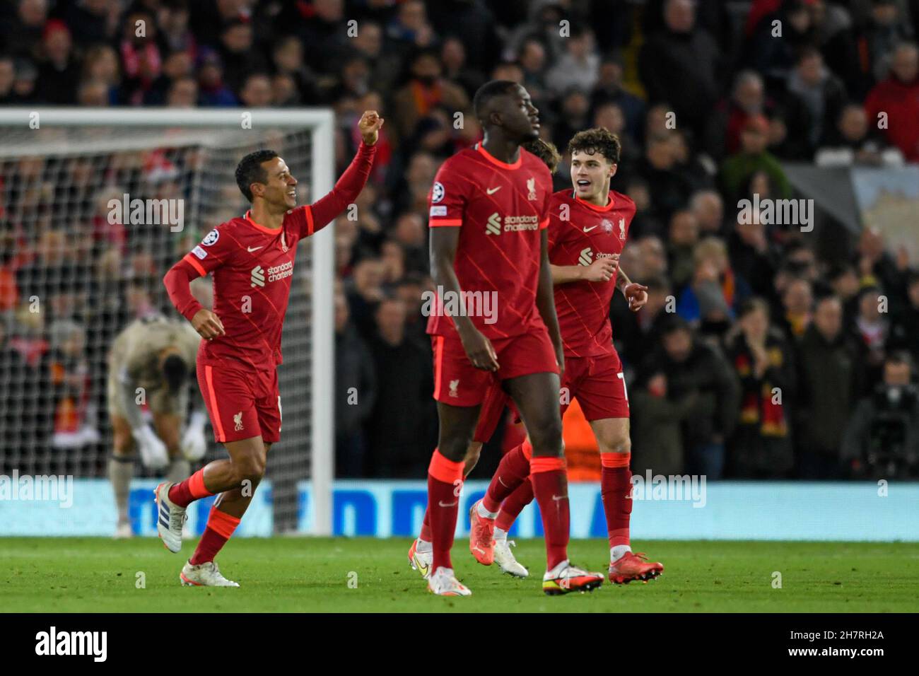 Thiago liverpool celebration hi-res stock photography and images - Alamy