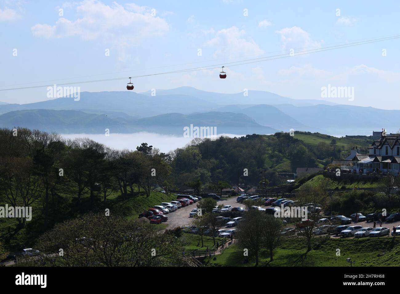 Cable Car Llandudno, Wales, Snowdonia mountains Stock Photo - Alamy