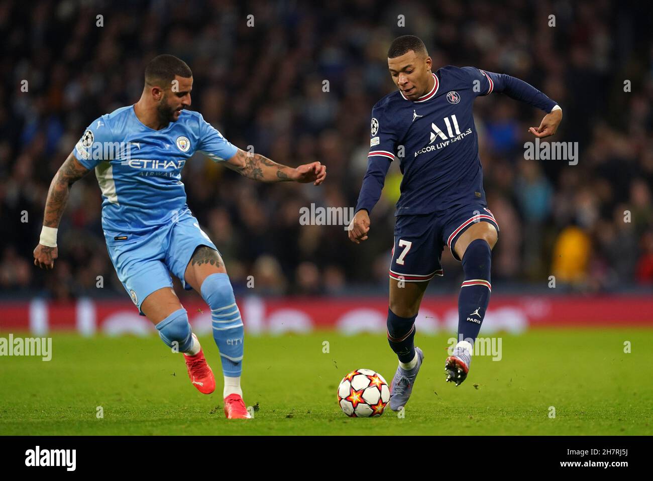 Kyle walker november 2021 manchester city hi-res stock photography and ...