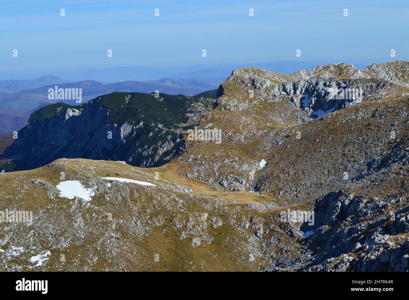 Mounntain hi-res stock photography and images - Alamy