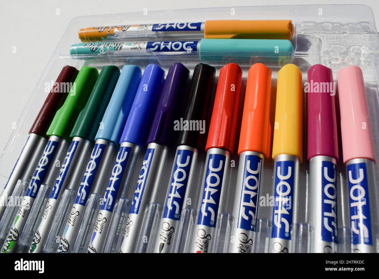 Doms brand Colored Brush pens pack of 14 pens in transparent packet ...