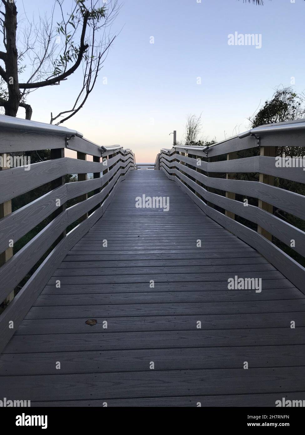 Boardwalk boards hi-res stock photography and images - Alamy