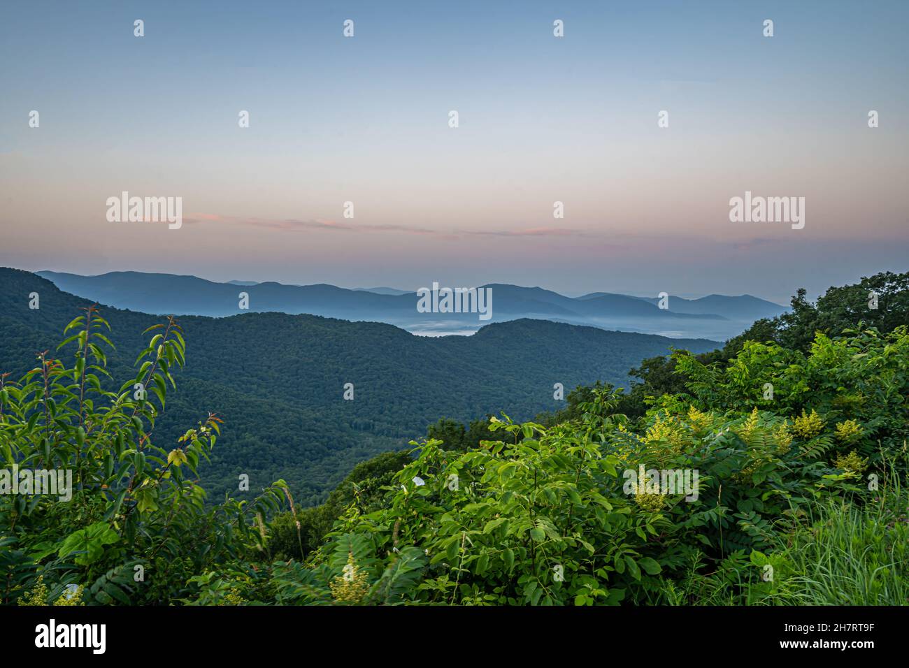 Great Smoky Mountains National Park is an American national park in the ...