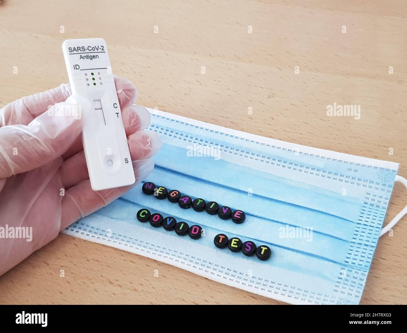 Hand letters hi-res stock photography and images - Alamy