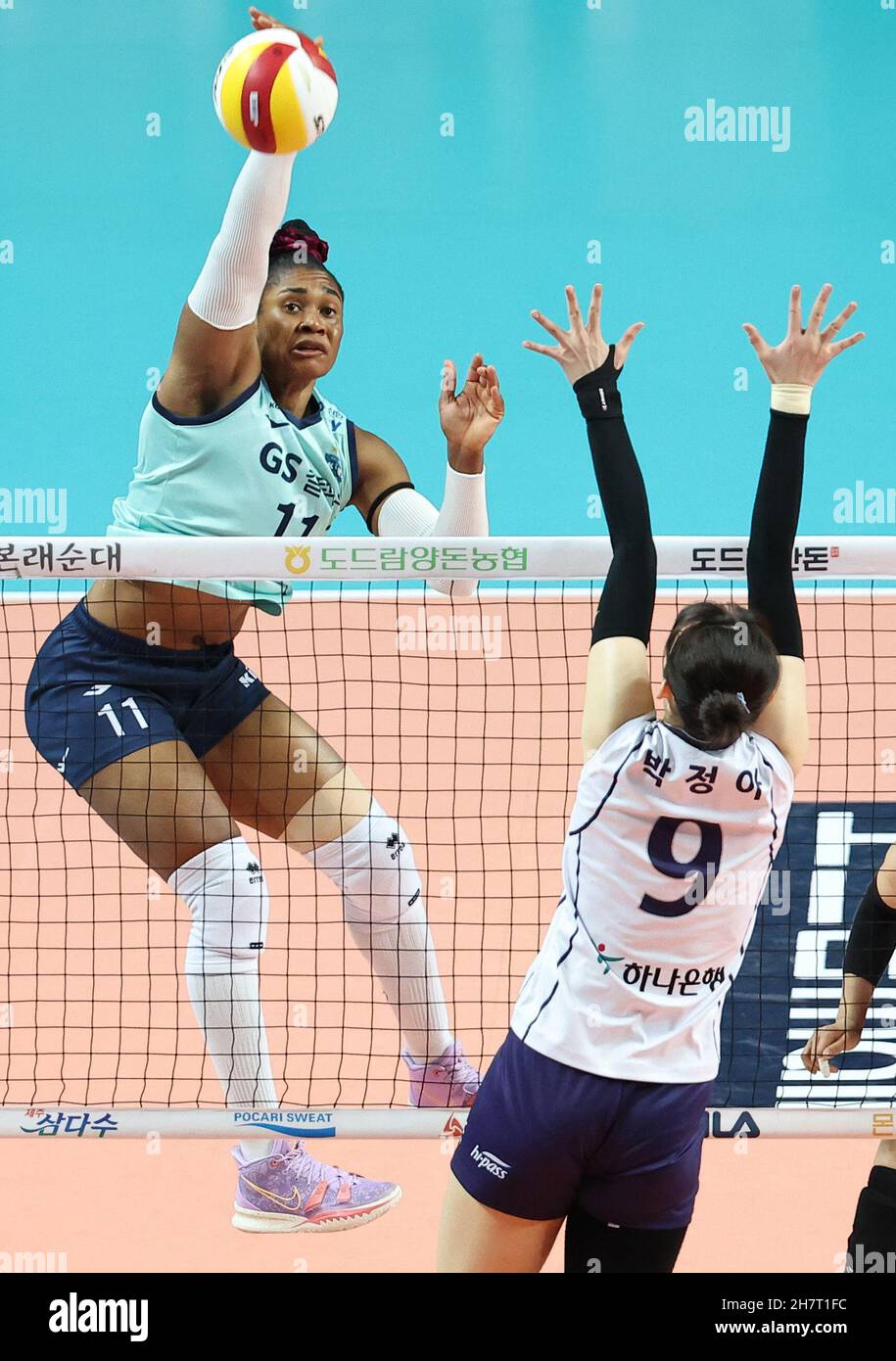 25th Nov, 2021. Laetitia Moma Bassoko in action Laetitia Moma Bassoko ...