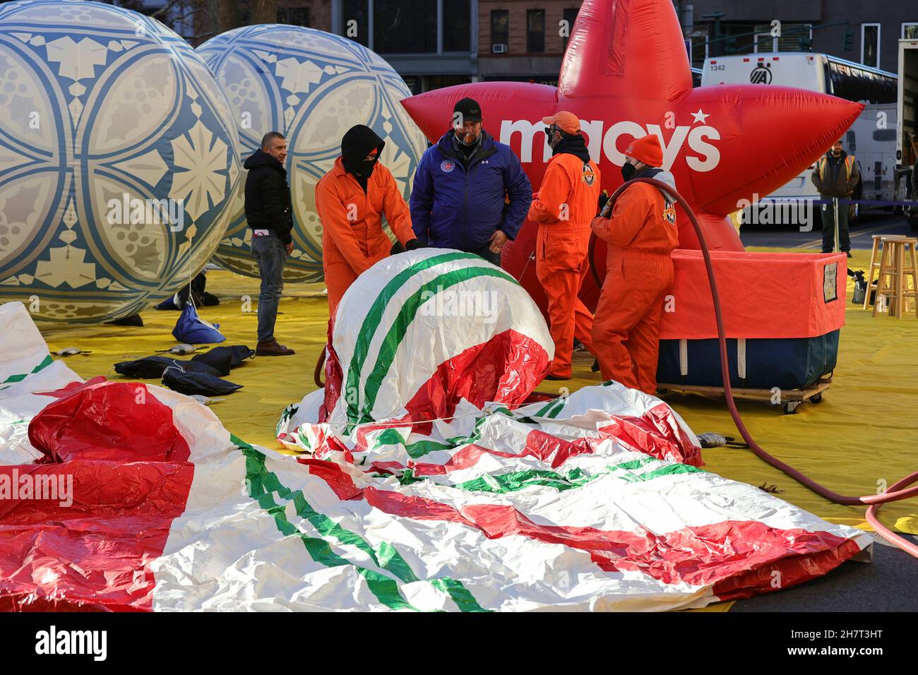 Central Park West, New York, USA, November 24, 2021 - Thousands of ...