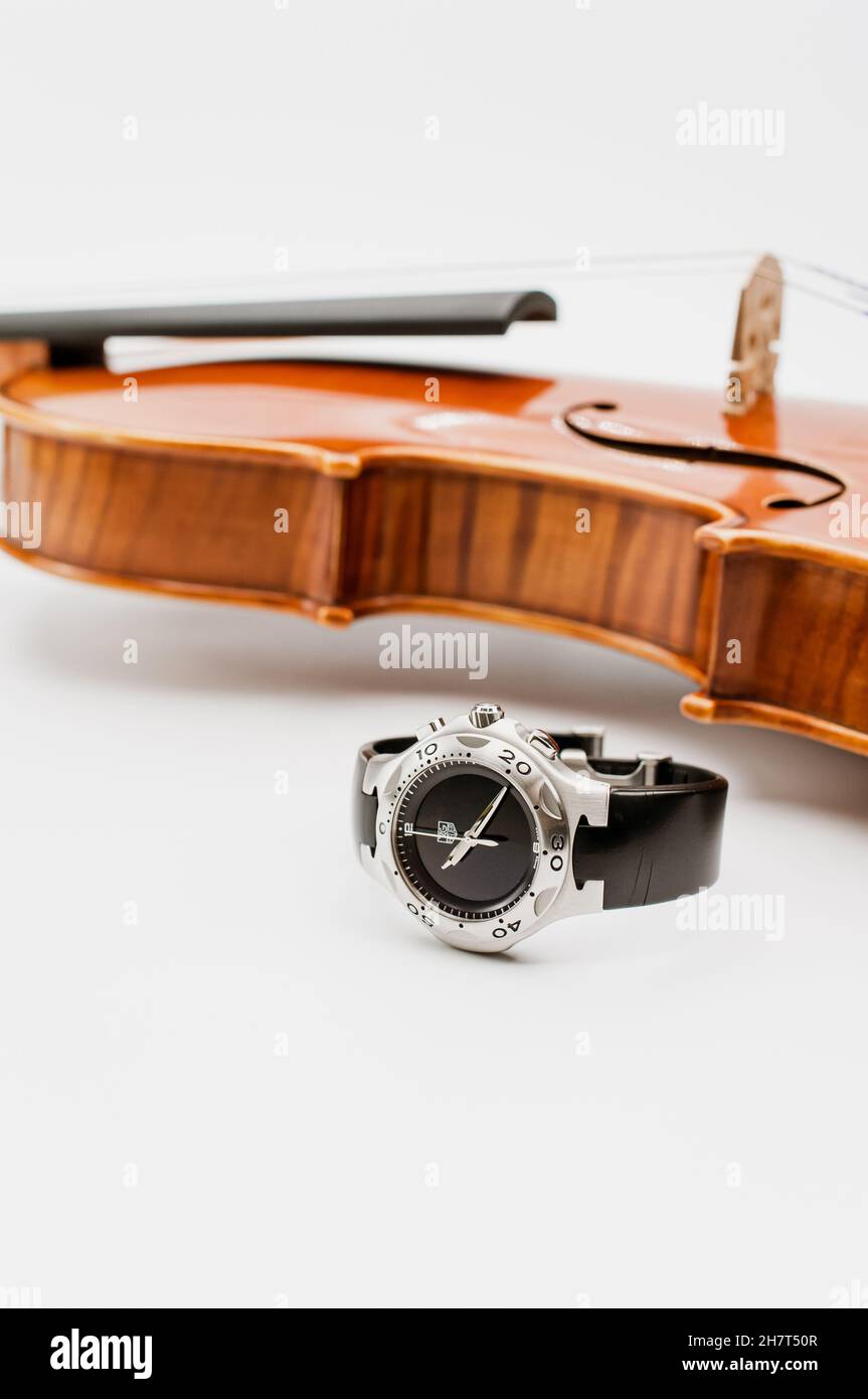 INVERIGO, ITALY - Nov 19, 2021: fine violin scroll and elegant sport ...