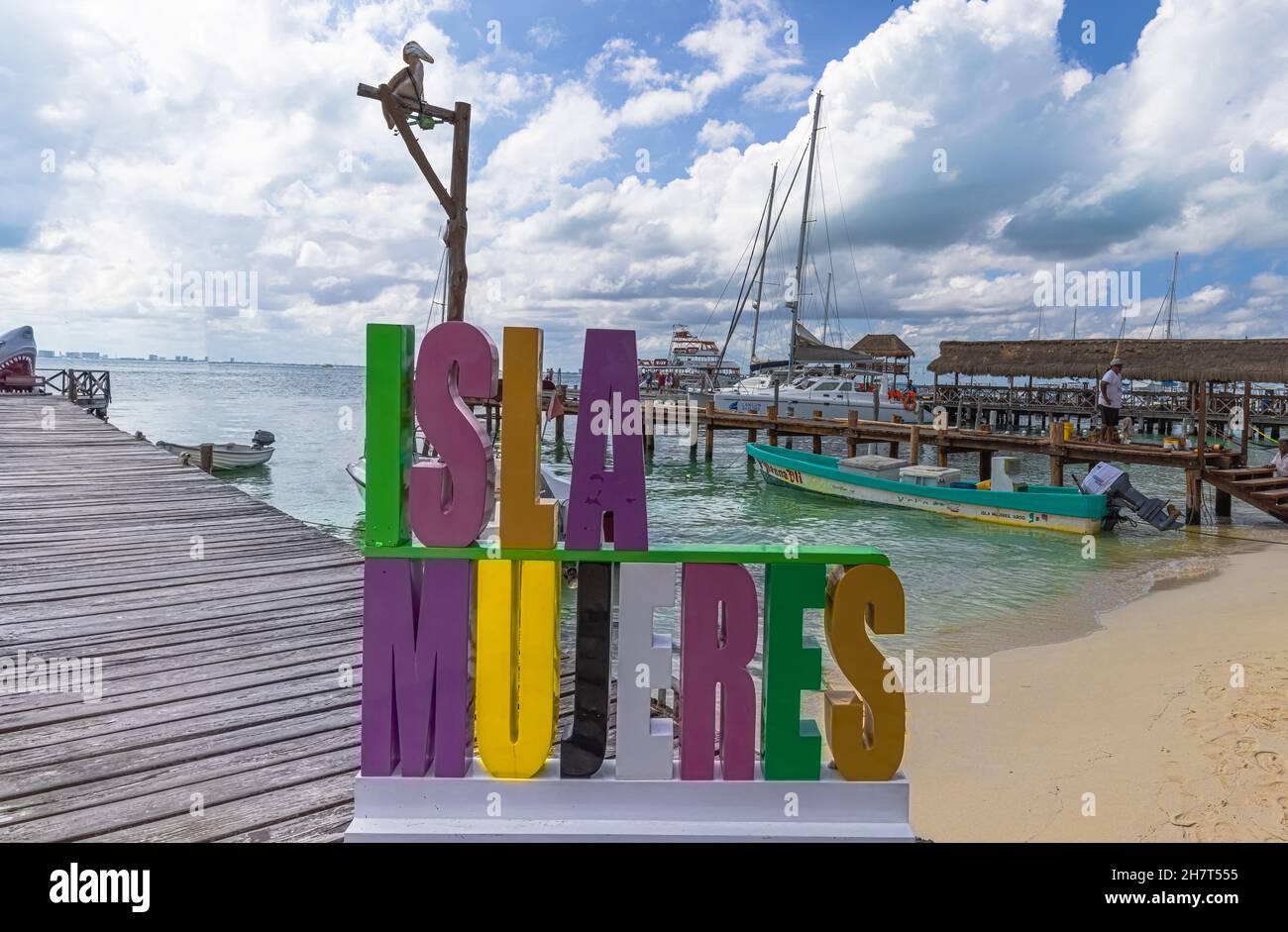 Downtown isla mujeres mexico hi-res stock photography and images - Alamy