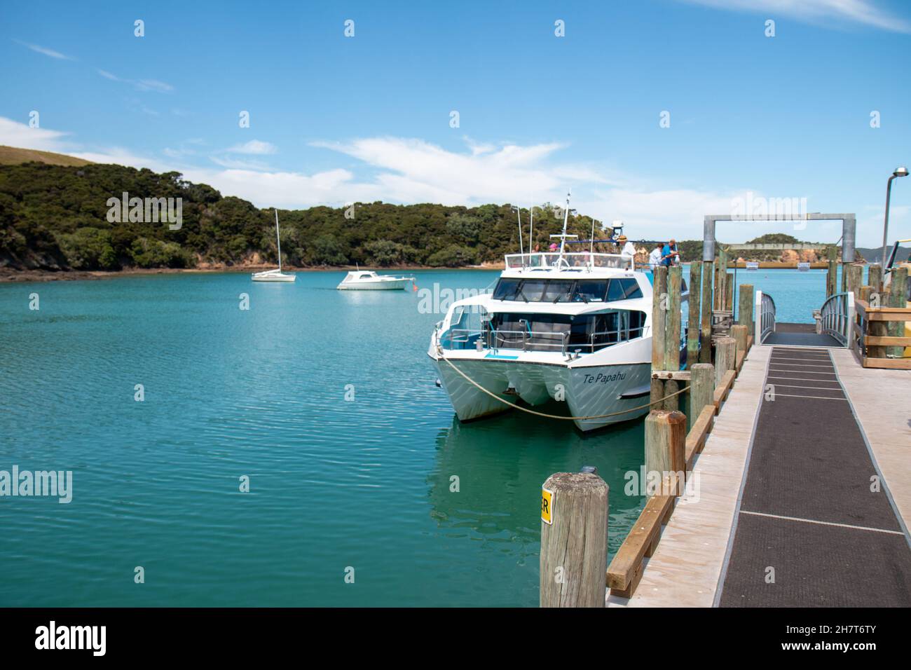 Urupukapuka island bay islands new hi-res stock photography and images ...