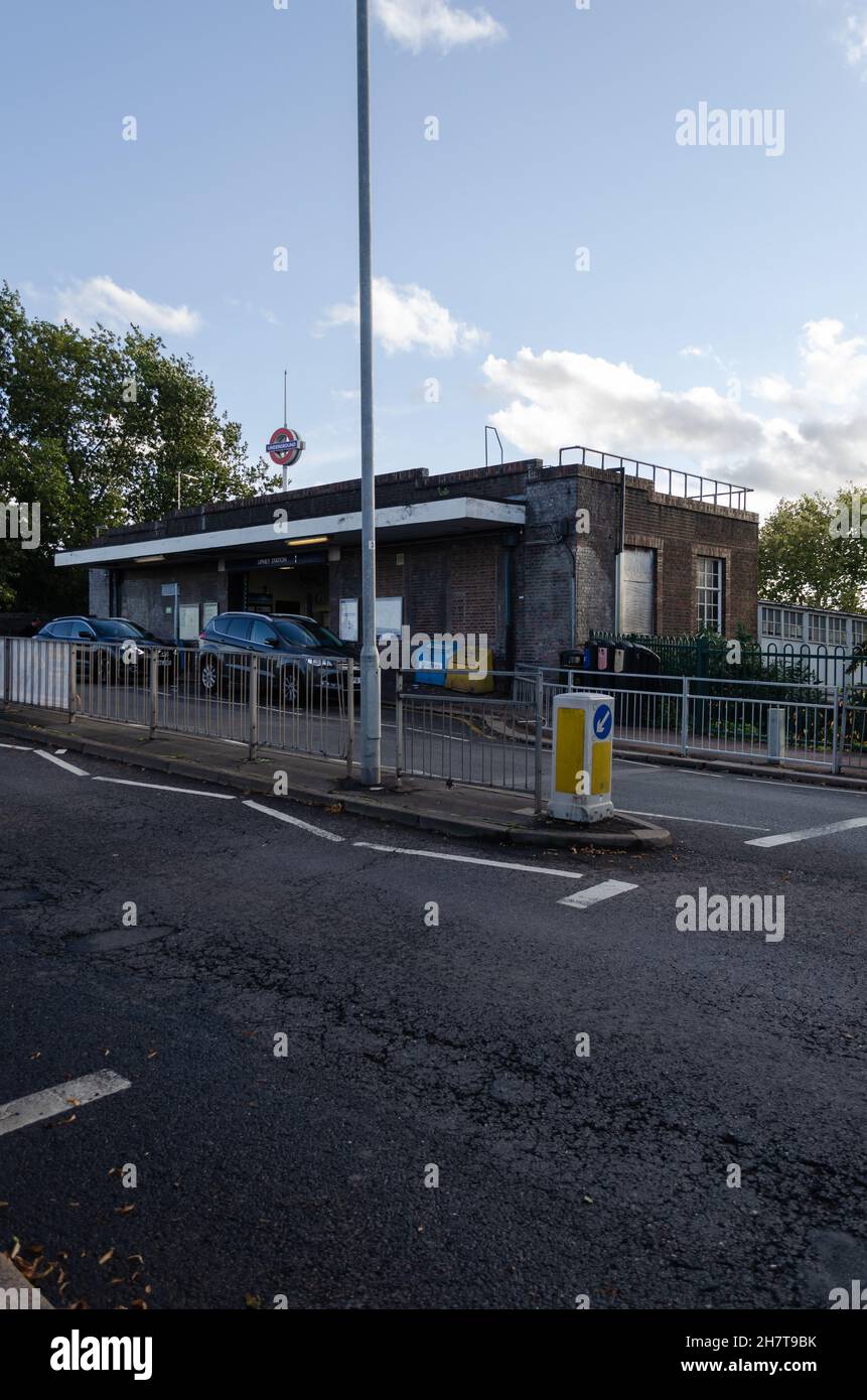 Upney Train Station In London, UK Stock Photo - Alamy